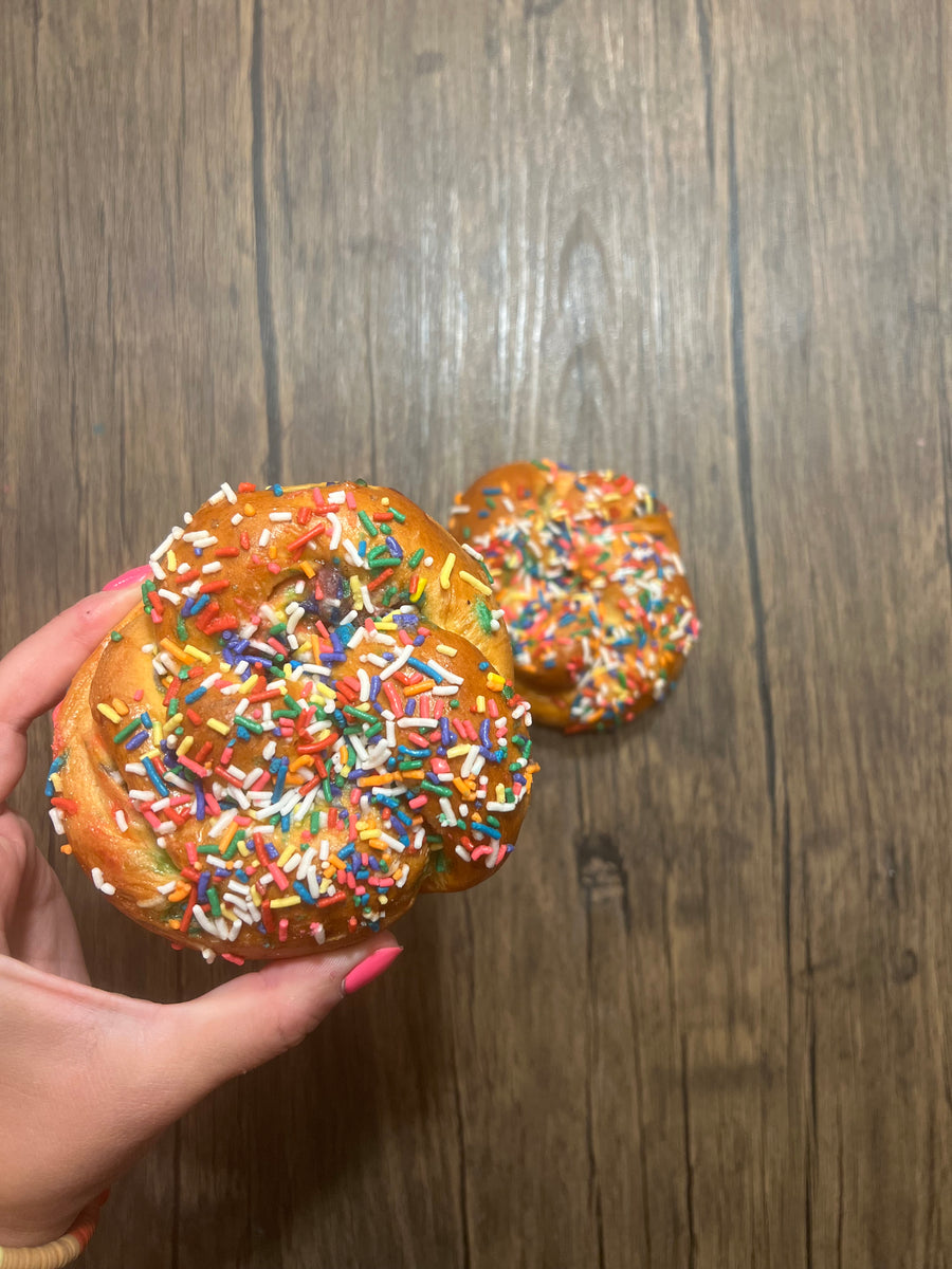 Birthday Cake Rolls – Challah Back Girls